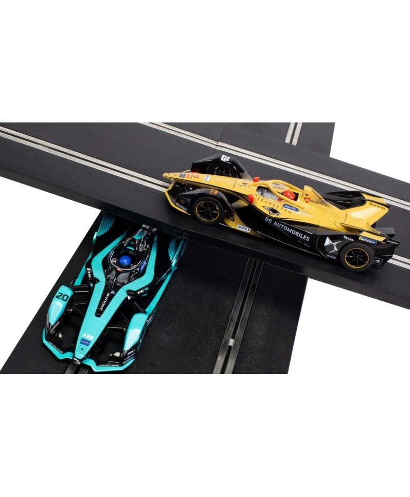 SCALEXTRIC C1423 coffret Spark Plug - Formula E Race Set - Euro 2 pin ...